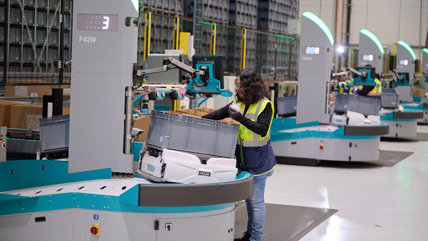 Redefining Store Replenishment and e-Commerce Fulfillment Operations ...