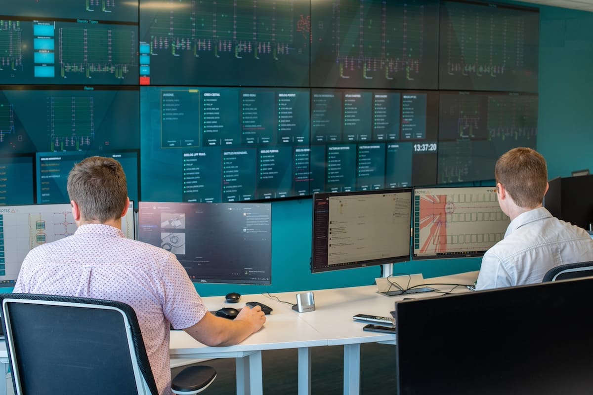 Automatisation d’entrepôt : le jumeau numérique pour optimiser les process