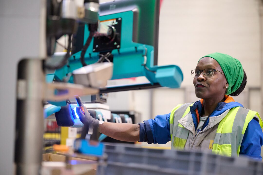 Warehouse automation: a response to labour-intensive operations and ...