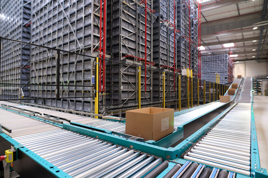 Material Handling: Basics, Benefits, & Automation | Exotec